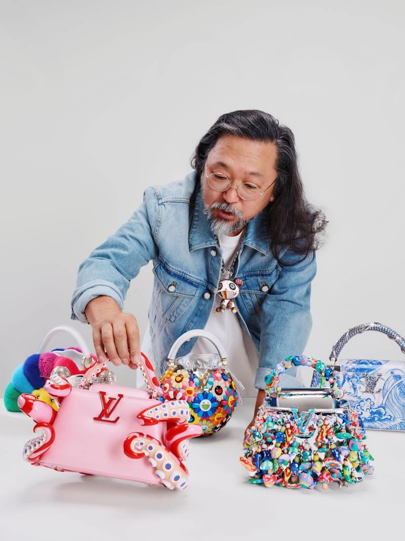 Louis Vuitton x Takashi Murakami ra mắt dáng túi Capucines mới - PHONG ...